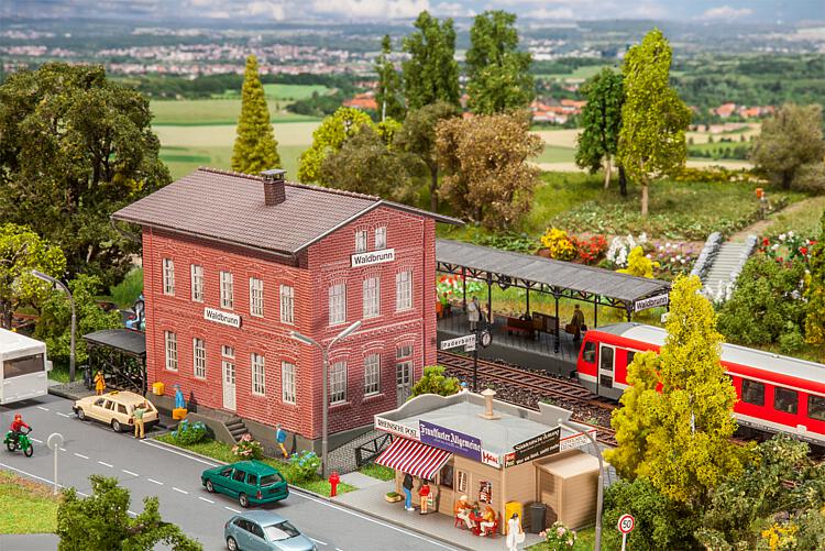 Faller 190295 H0 Bahnhof-Set Waldbrunn - Moba-Shop